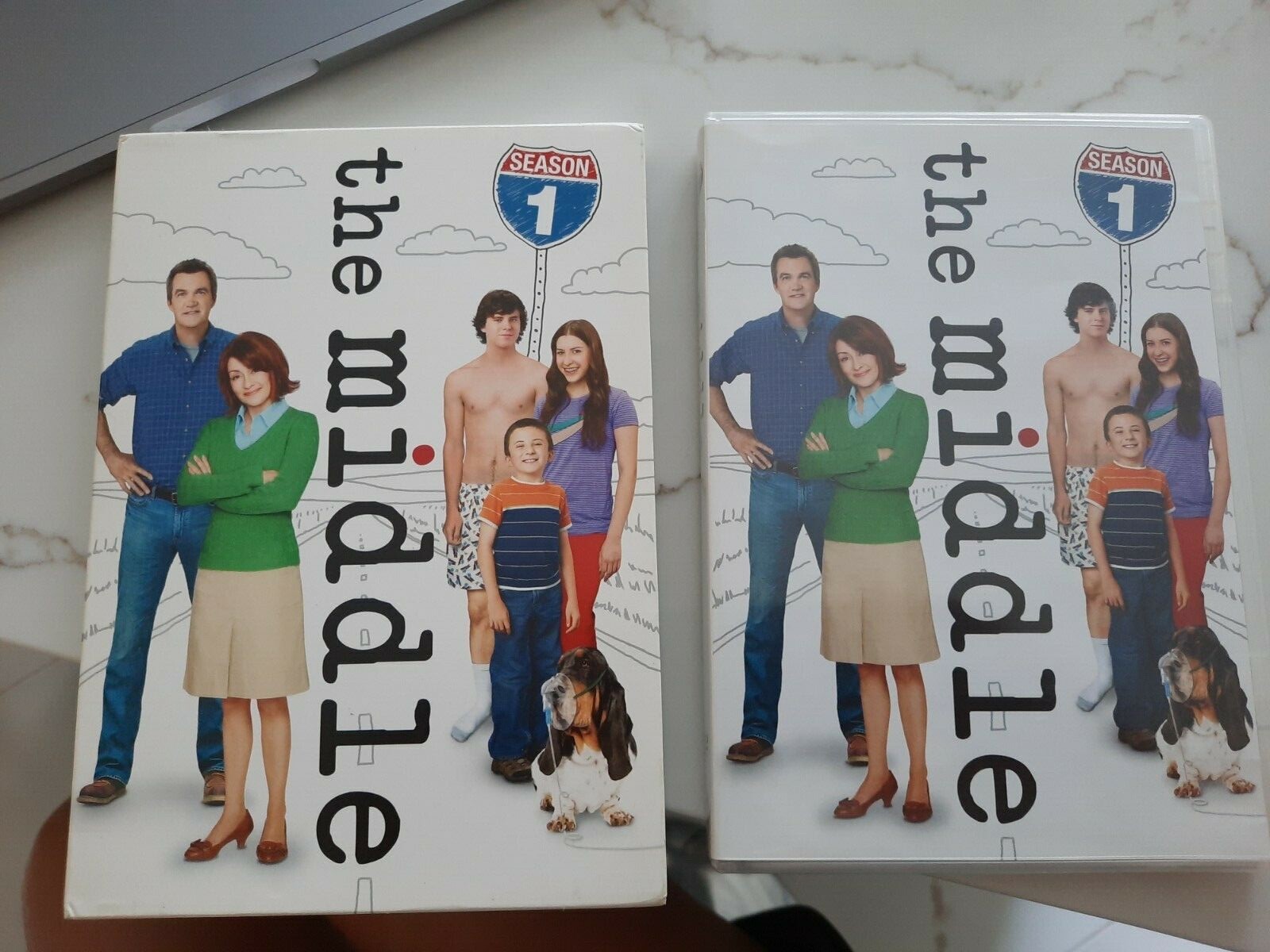 The Middle: Season 1 (DVD, 2010, 3-Disc Set) 883929136803| eBay