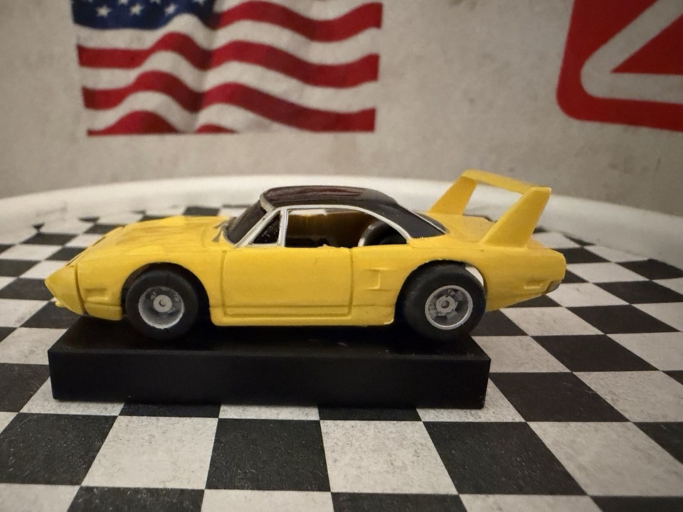 Vintage TYCO HO Slot Car HP-7 #9025 1970 '70 PLYMOUTH SUPERBIRD (Yellow ...