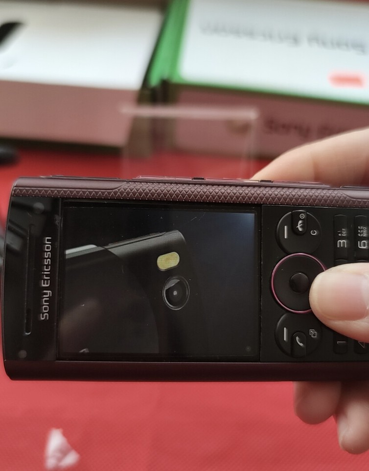 Sony Ericsson W902 W100 W20 W995 W850 W880 W302 W300 W890 WT19 W200 ...