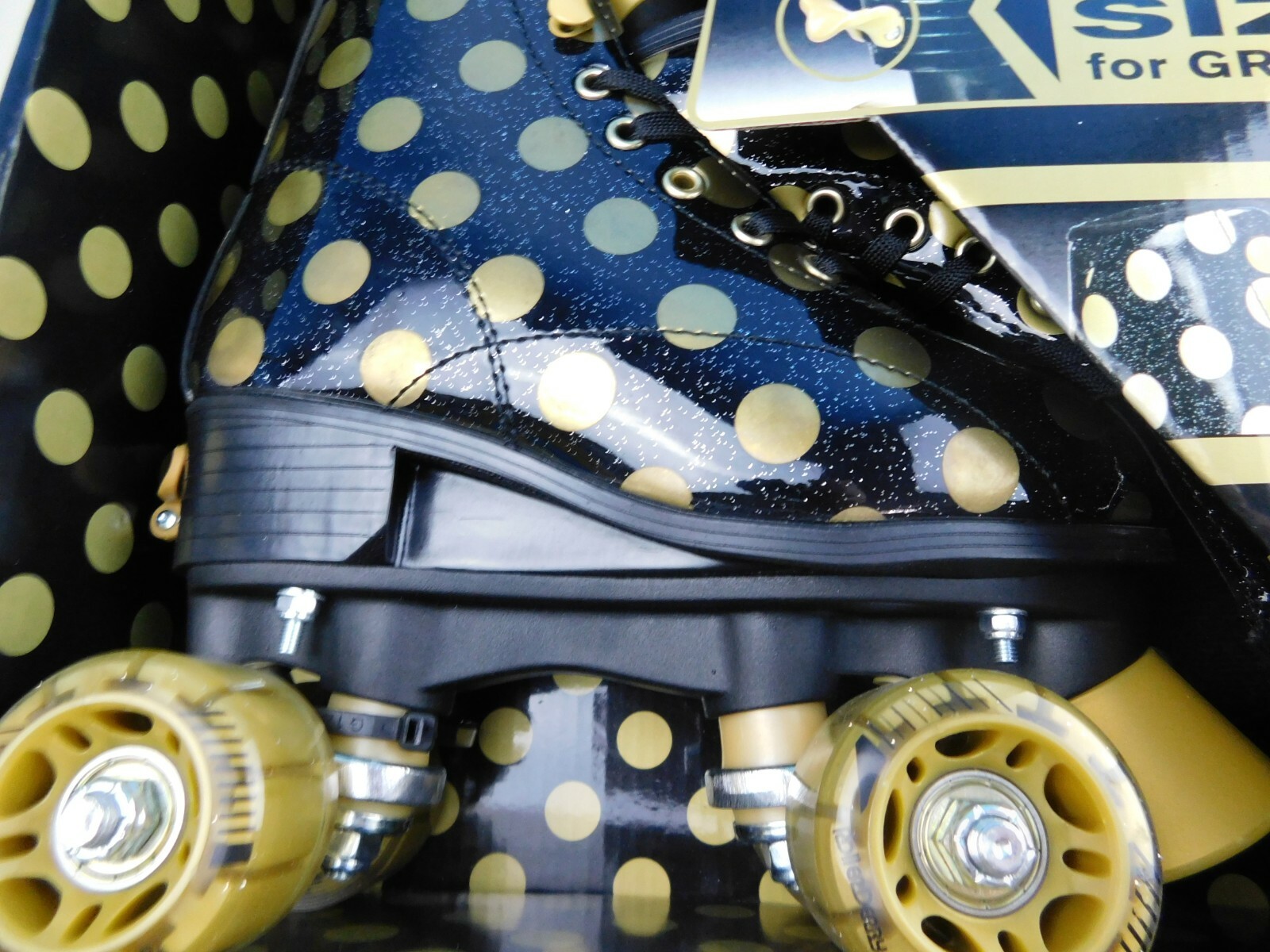 Roller Derby Black Gold Polka Dot Skates Girls Adjustable Size 12-2 ...