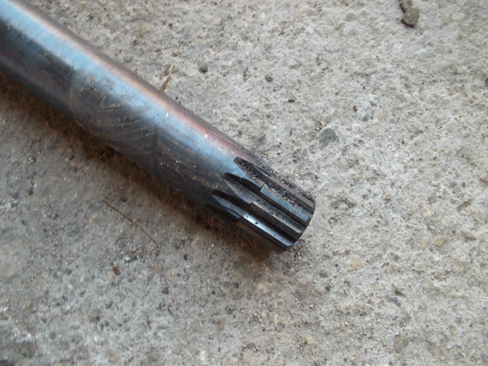 International 460 utility Tractor IH pto input drive drive shaft ...