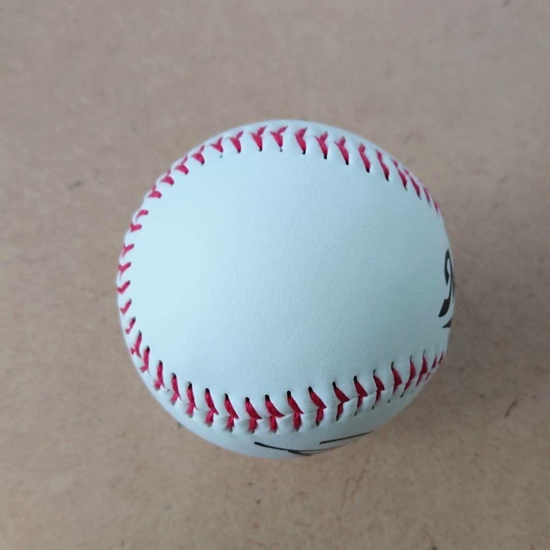 Roki Sasaki Autographed Ball and Pocket Schedule Book Player's profile ...