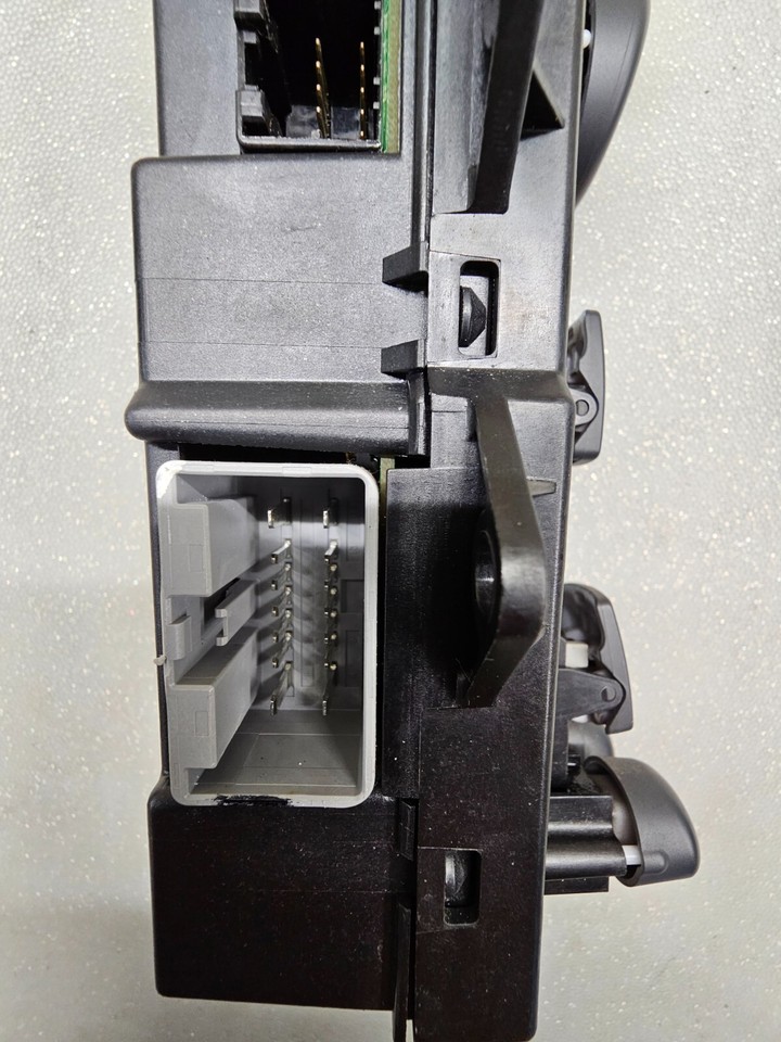 🔥2004-2006 Chrysler Pacifica Drivers Master Window Switch Assembly Unit ...