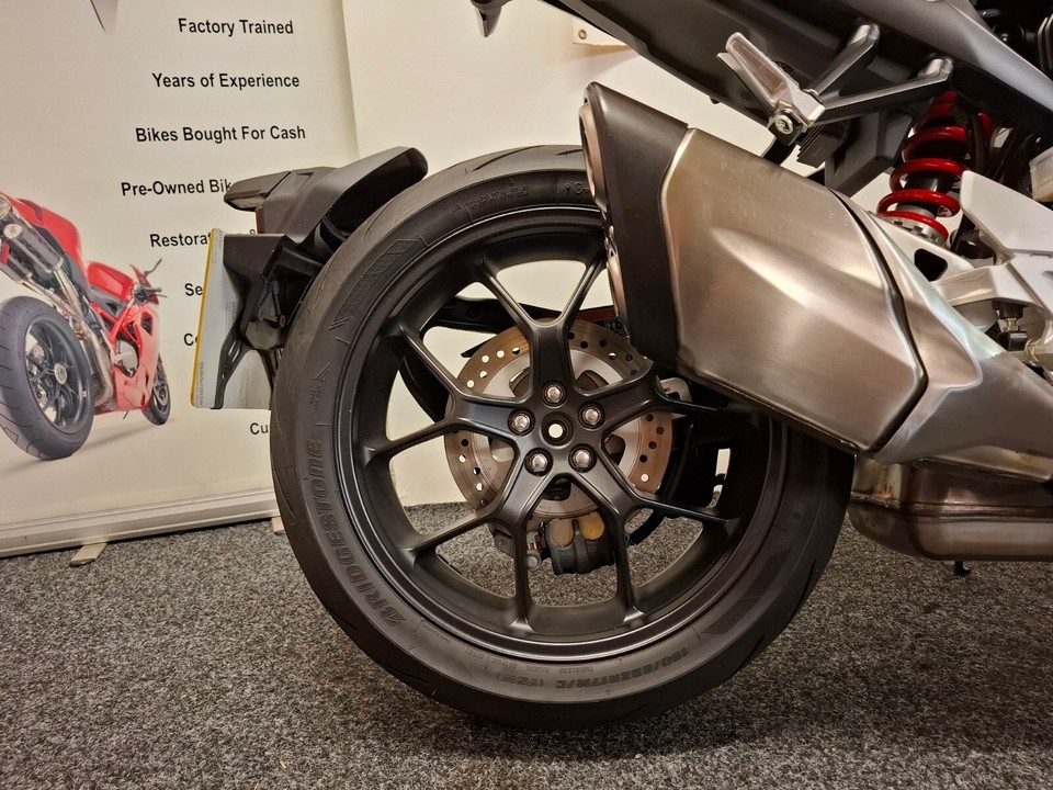 2020 CB1000R A-K * Only 1,182 Miles * Service & MOT Included * | eBay UK