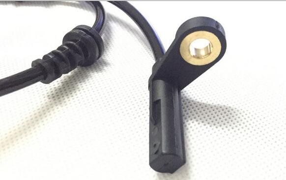 Front Left Or Right ABS Wheel Speed Sensor for Mercedes-Benz W204 C250 ...