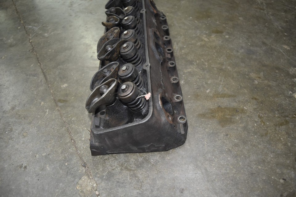 1962 1967 Chevy 283 327 Corvette Power Pack Heads 3884520 63 64 65 66 ...