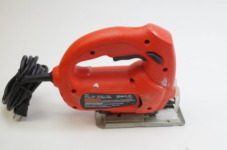 Black & Decker JS500 Corded Electric 4.5a 120v Type 2 Electric Jig Saw ...