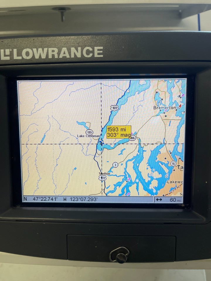 Lowrance LCX-25c Multi-Function Sonar Chart plotter/Fishfinder Display ...