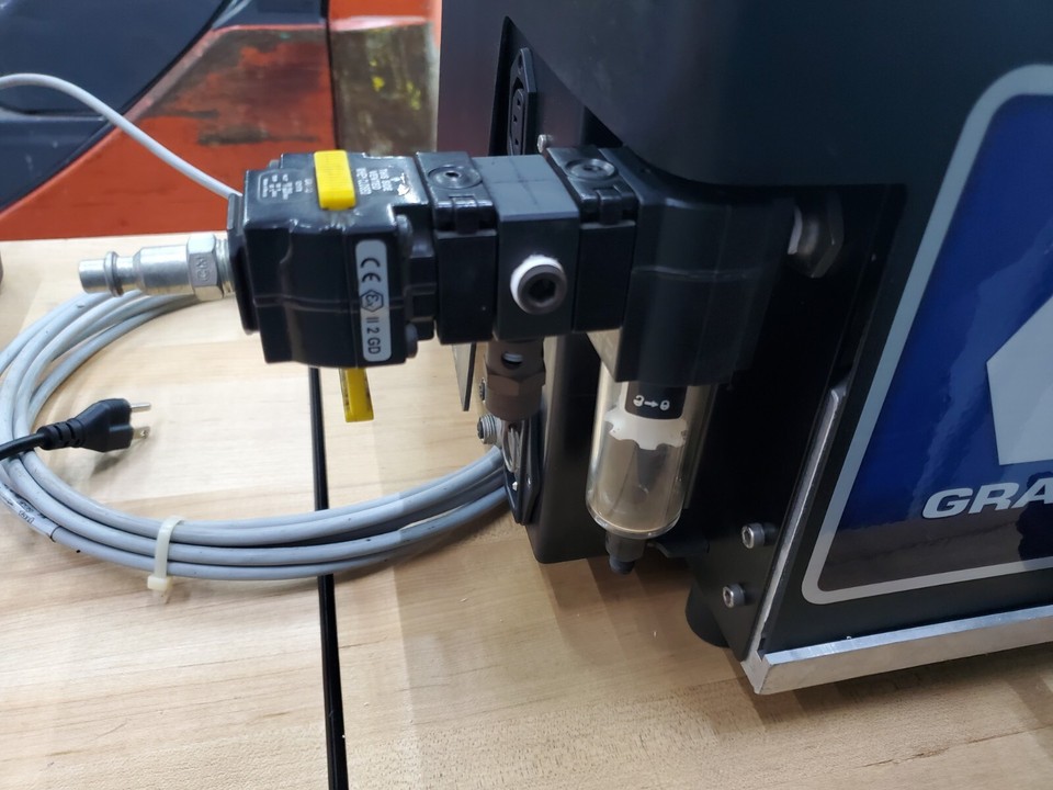 Graco Liquid Control PR70 Meter, Mix, and Dispense System, 24E451 ...