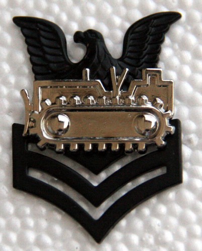 BULLDOZER EQUIPMENT OPERATOR EO PIN US NAVY SEABEES 1st CLASS PETTY ...