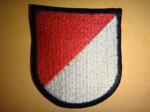Vietnam War Flash US 17th ARMORED CAVALRY Regiment Beret Patch | eBay