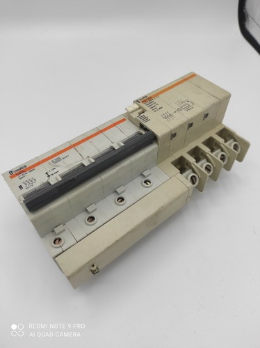 Merlin Gérin C63L No 65 U 60A 20173 380V Vigi c63A classe T2 ...