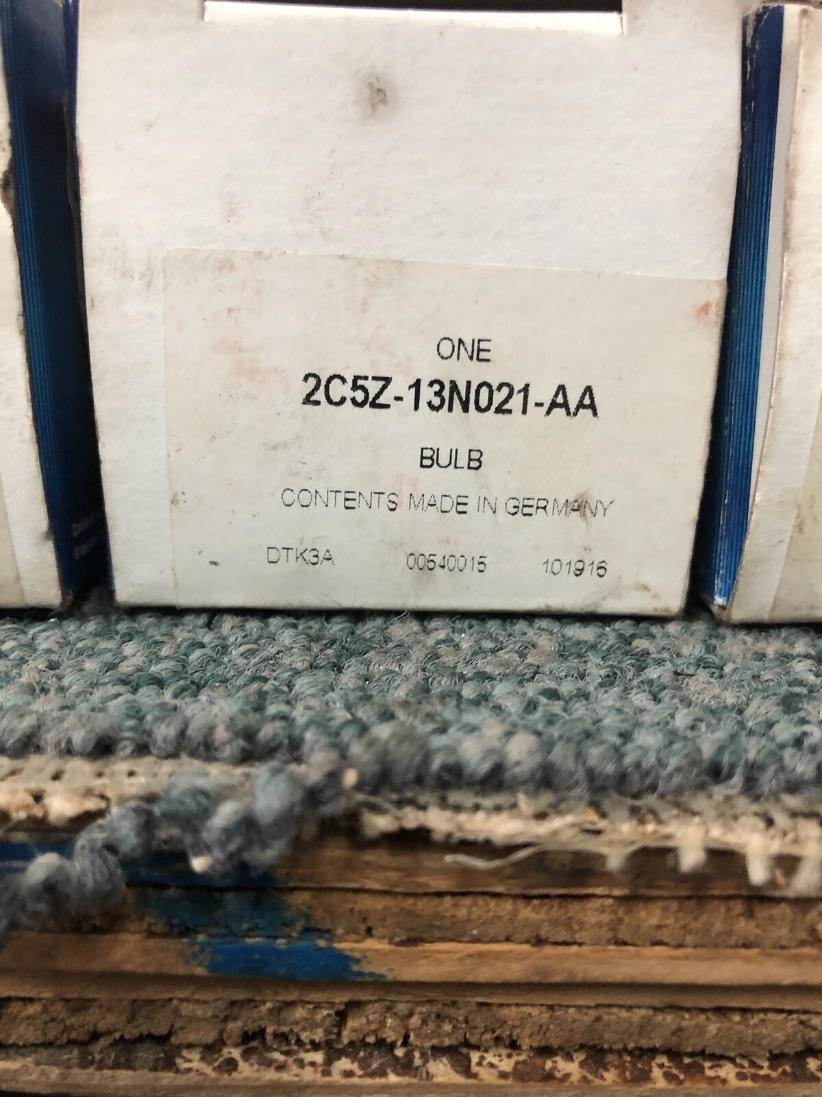 Ford Genuine Parts 2C5Z-13N021-AA One Bulb NIB | eBay