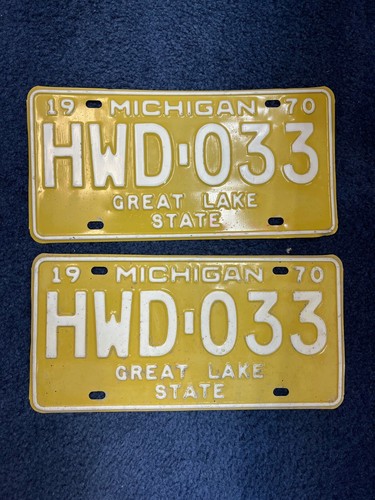 1970 SET MICHIGAN STATE LICENSE PLATE SET ORIGINAL YELLOW WHITE TAG ...