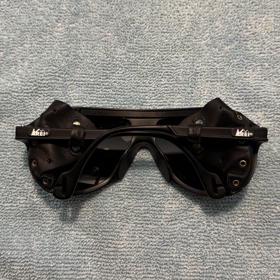 REI Glacier Black Sunglasses Side Shields Climbing Mountaineering Blue ...