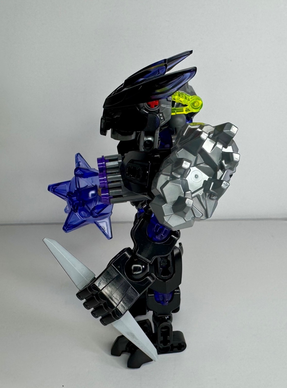 LEGO BIONICLE Protector of Earth 70781 Complete No Instructions | eBay