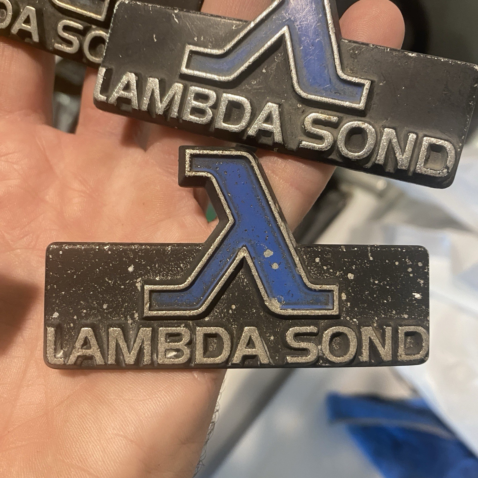 Volvo 240 Lambda Sond Grill Badge Worn Finish Rare Aluminum Emblem 244 ...