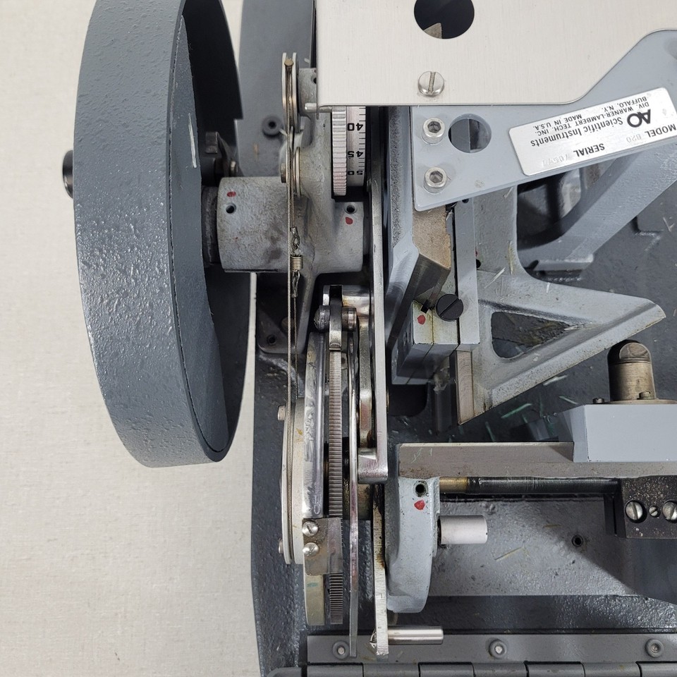 AO Scientific 820 Rotary Microtome Specimen Slicing Device 1-50µm ...