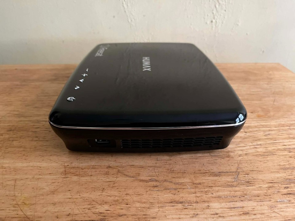 Humax HDR-1100S Freesat Satellite TV Recorder Wi-Fi 500GB Remote ...