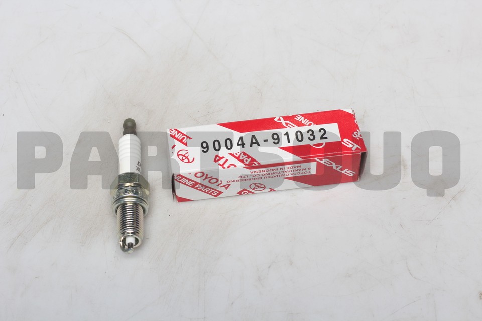 9004A91032 Genuine Toyota PLUG, SPARK 9004A-91032 | eBay