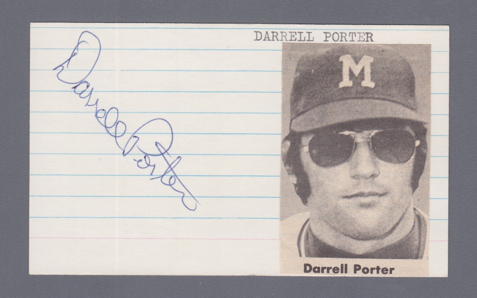 Darrell Porter Signed Index Card with B&E Hologram | eBay