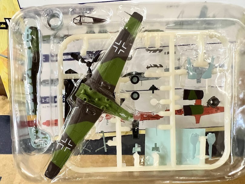 F-Toys 1:144 WKC Vs2 WWII Aircraft Model kit Germany Luftwaffe Ta-152H ...