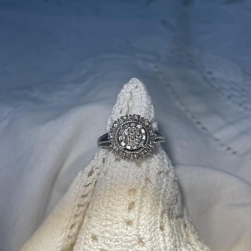 925 Sk9 Diamond Cluster Accent Ring Sz. 8.5 | eBay