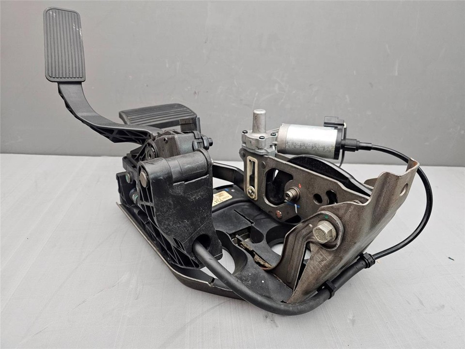 Chevrolet GMC Adjustable Accelerator Gas Brake Pedal Box Assembly ...