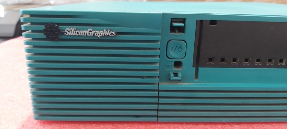 Silicon Graphics SGI Indigo 2 CMNB007Y100 Unit Make Offers! UPS ...