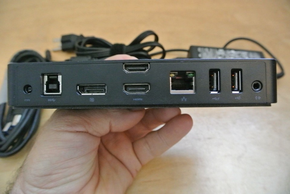 Dell USB 3.0 Ultra HD/4K Triple Display Docking Station (D3100) DP ...