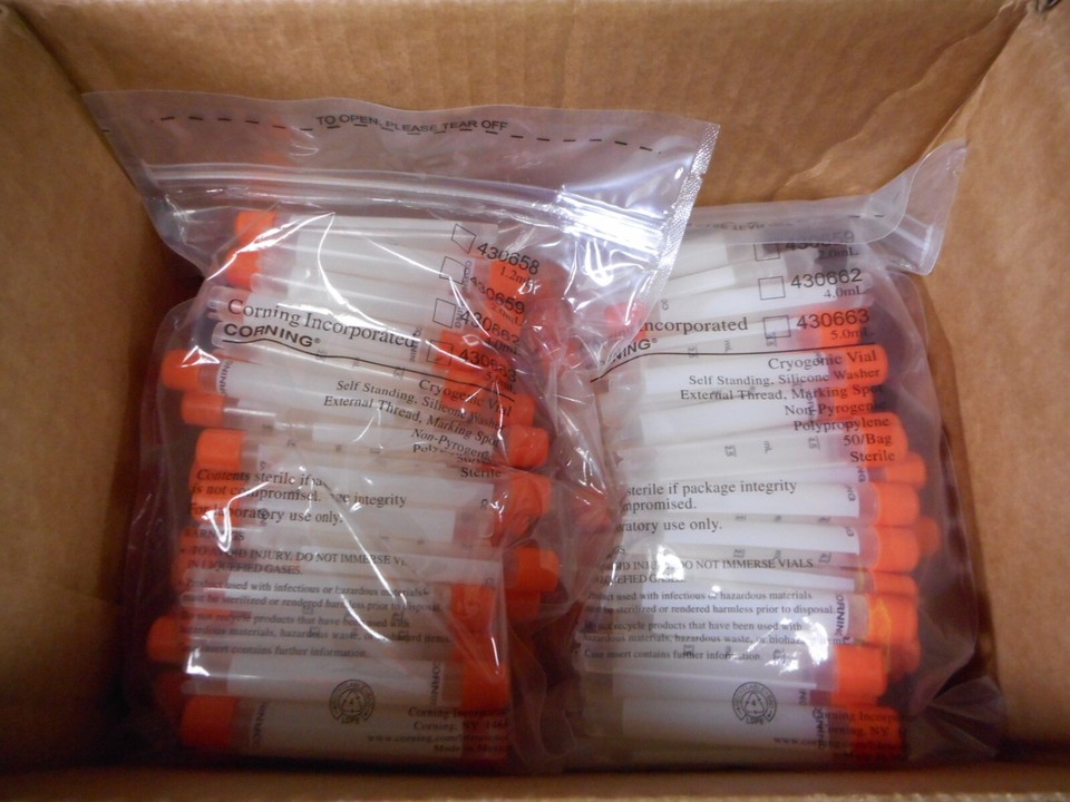 CORNING Polypropylene 5mL External Threaded Cryogenic Vial 430663 (400 ...