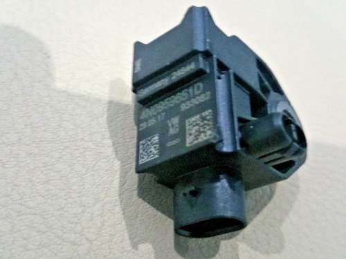 Original Audi Crashsensor Sensor für Airbag vorne 4N0959651D Audi Q5 FY ...