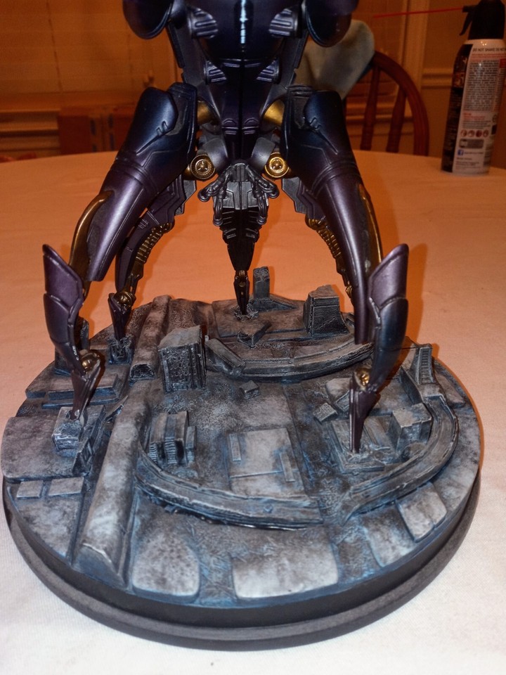 Mass Effect Reaper replica statue Sovereign Bioware Dark Horse Comics ...