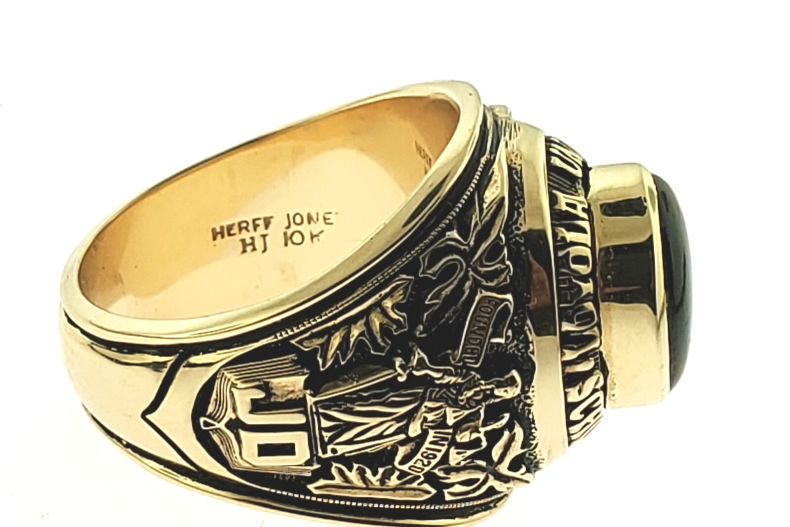 LOYOLA UNIVERSITY LAW Class Ring Rare Yellow Gold Natural Black ...
