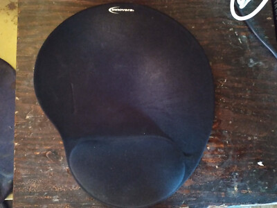 Innovera Mouse Pad w/ Softkin Gel Wrist Pad Non-skid Base 10-3/8 x 8-7/ ...