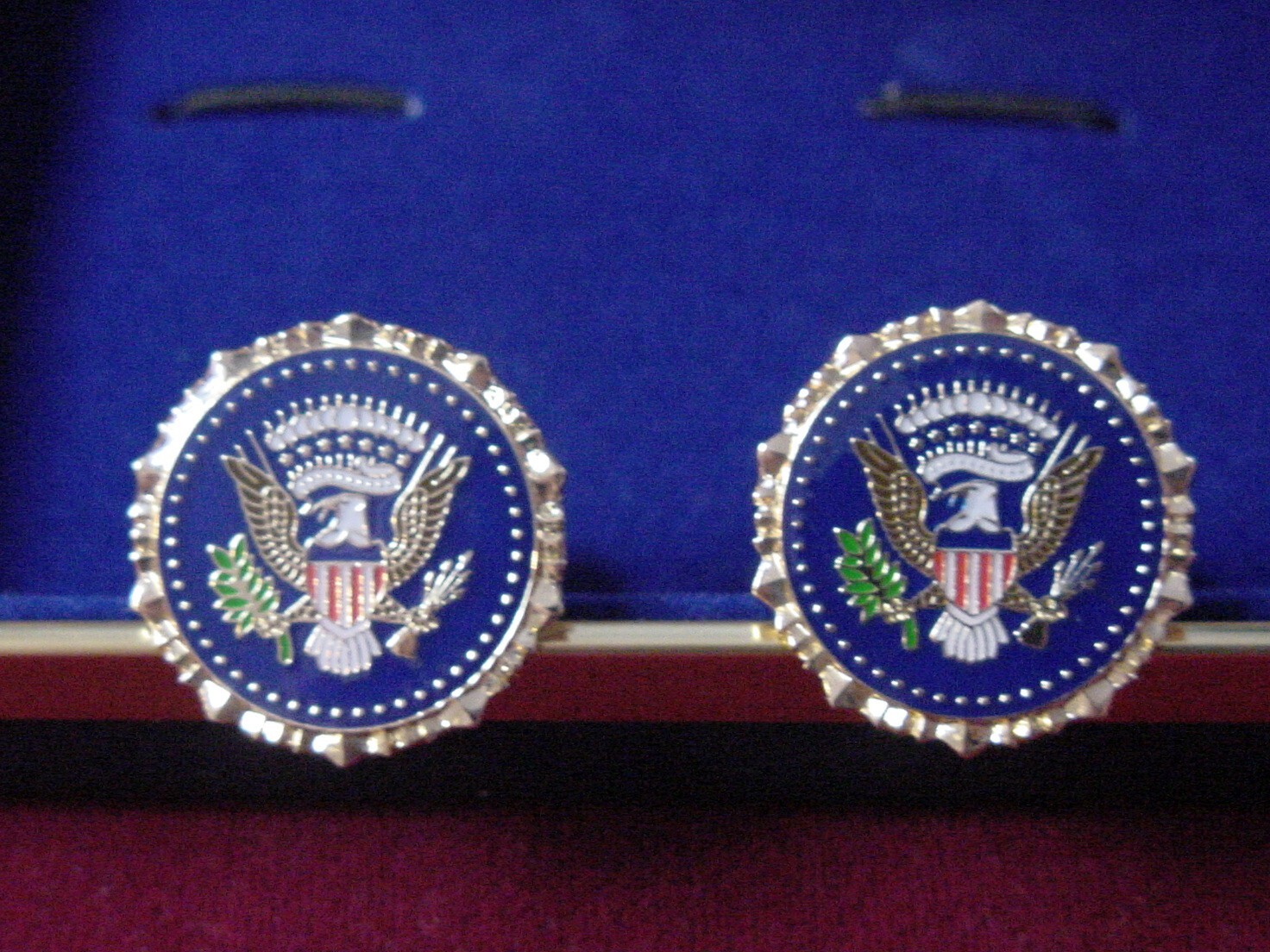 Pair of President Donald Trump Cufflinks West Wing | eBay