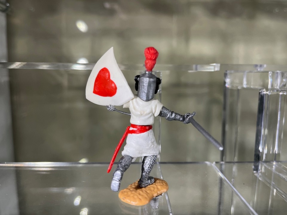 Timpo Toys White Knight with (Very Rare) white running legs w/RED Belt ...
