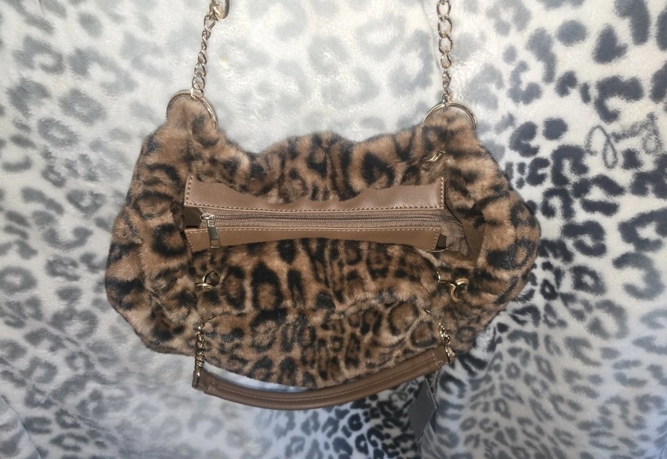 The VIRAL Leopard Faux Fur Tote Bag, Expressions NYC, E|N Luxury Vegan ...