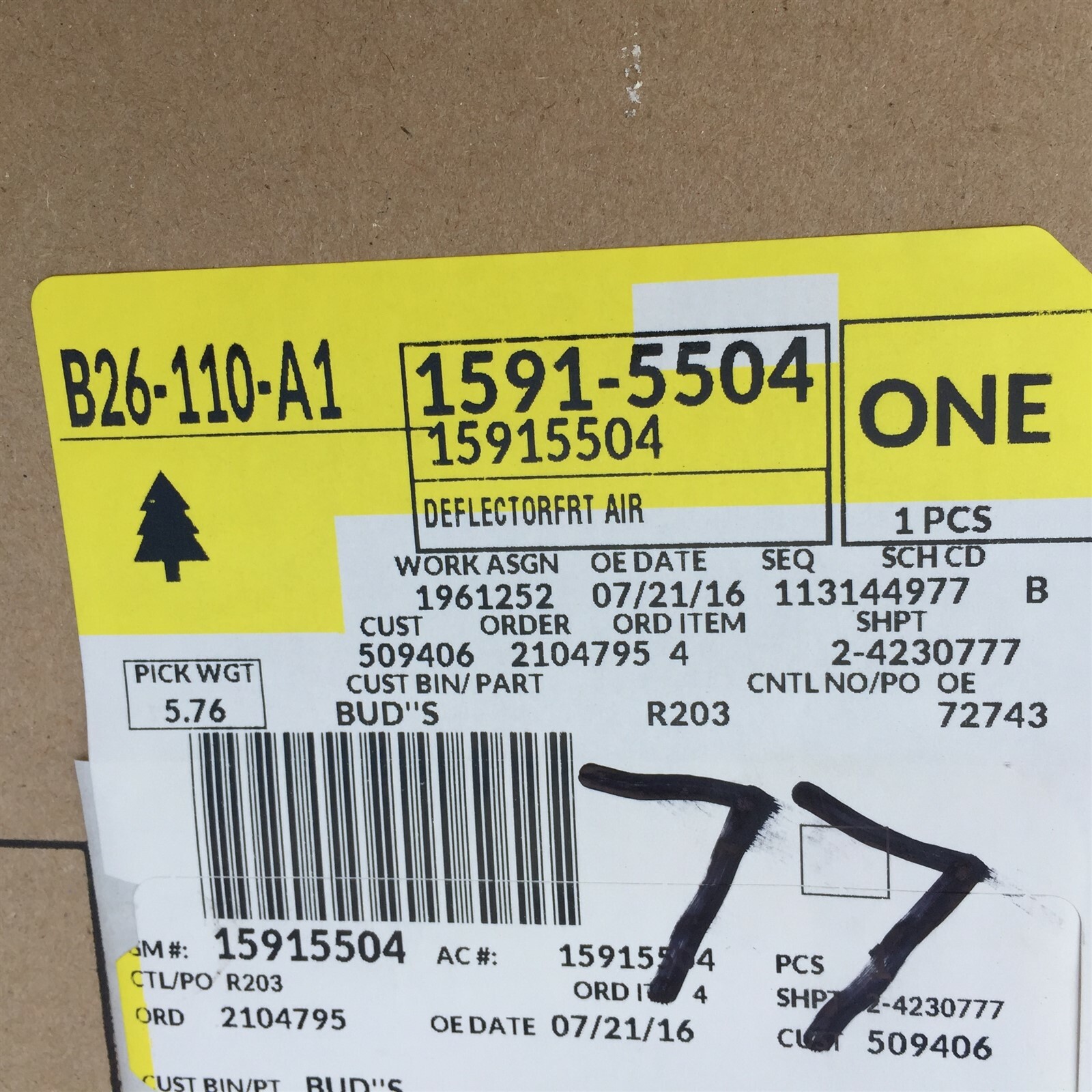 (1) Genuine GM 15915504 Front Bumper Deflector Valance | eBay