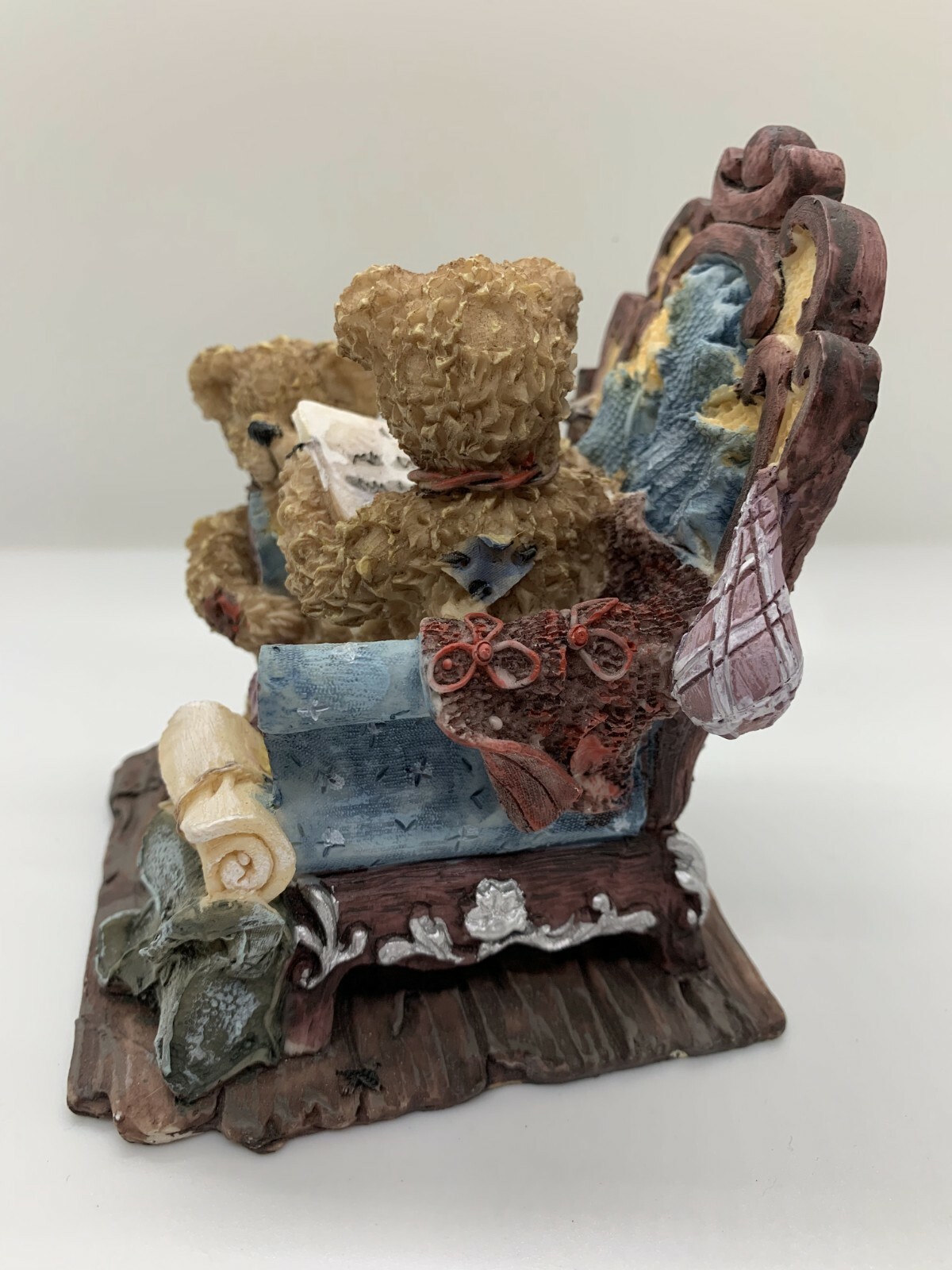 MEERCHI MRH RESIN FIGURINE STATUE BEARS IN READING CHAIR (NO BASE) | eBay