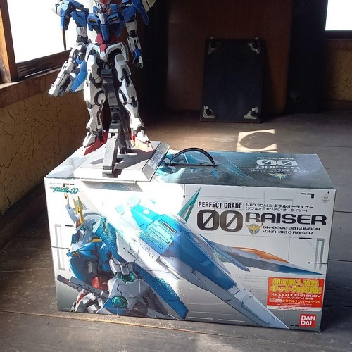 Gundam 00 GN-0000 GNR-010 Double O Riser Model Kit PG 1/60 Mobile Suit ...