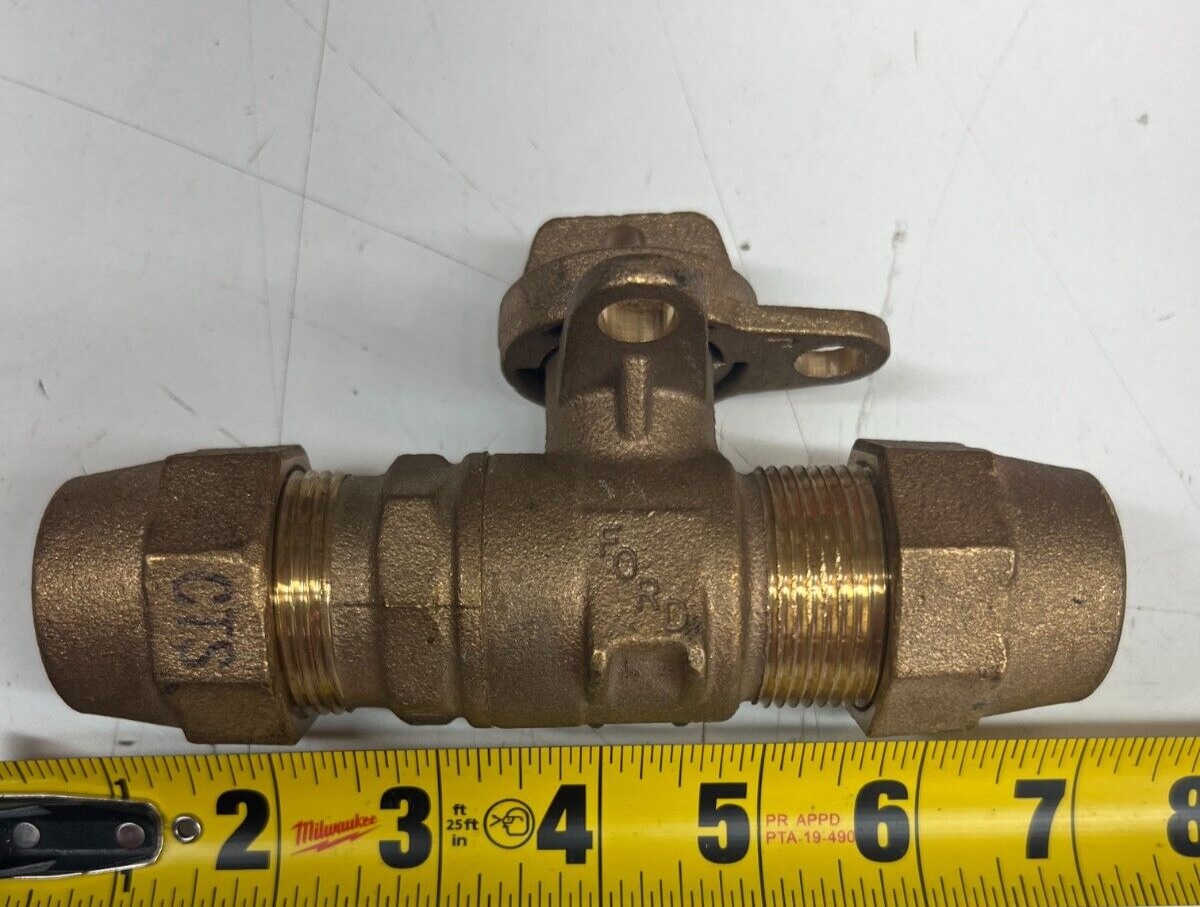 3/4" Ford Meter Box Curb Stop Ball Valve Quick Joint B44-333W-G-NL ...