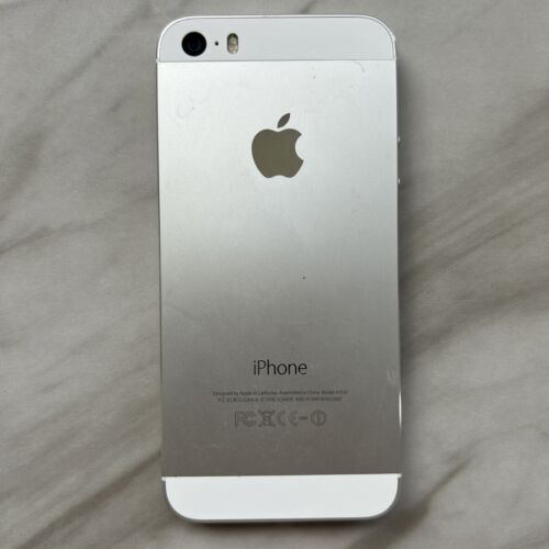Apple iPhone 5S White Silver A1533 Locked Smartphone - Great Condition ...