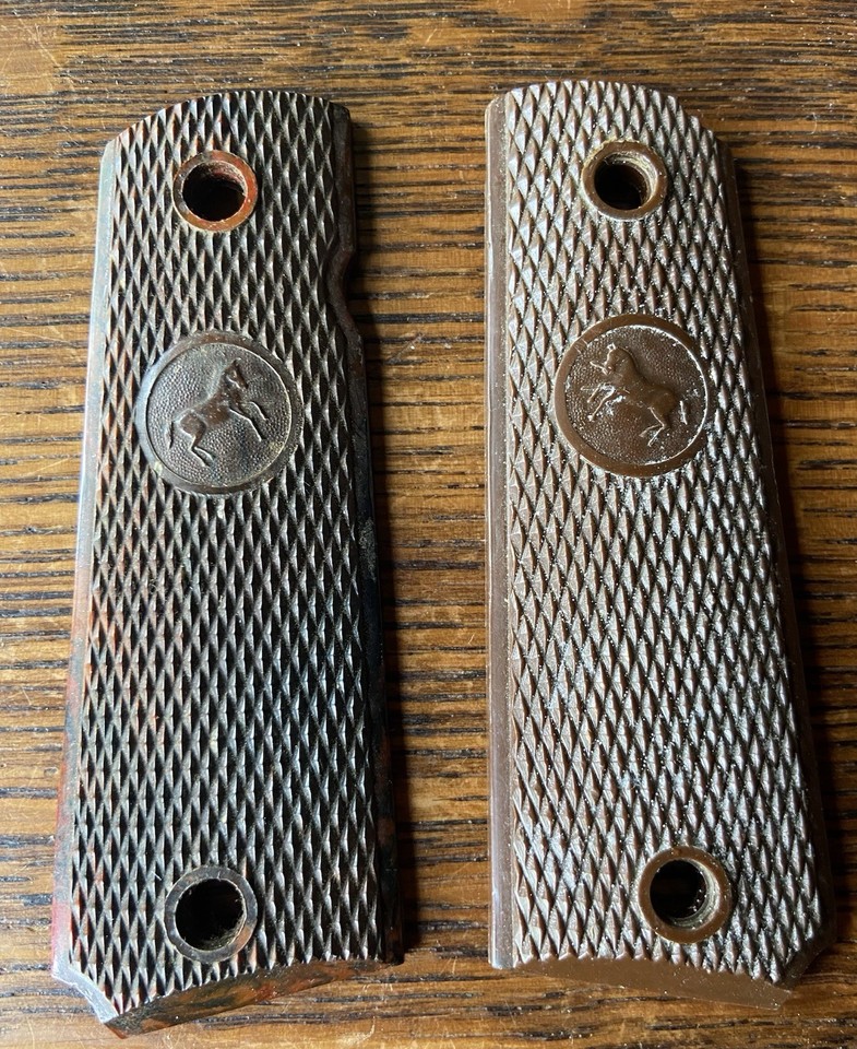 Lot Of Vintage Pistol Grips / Colt 1911 Antique Plastic / Wood / Not ...