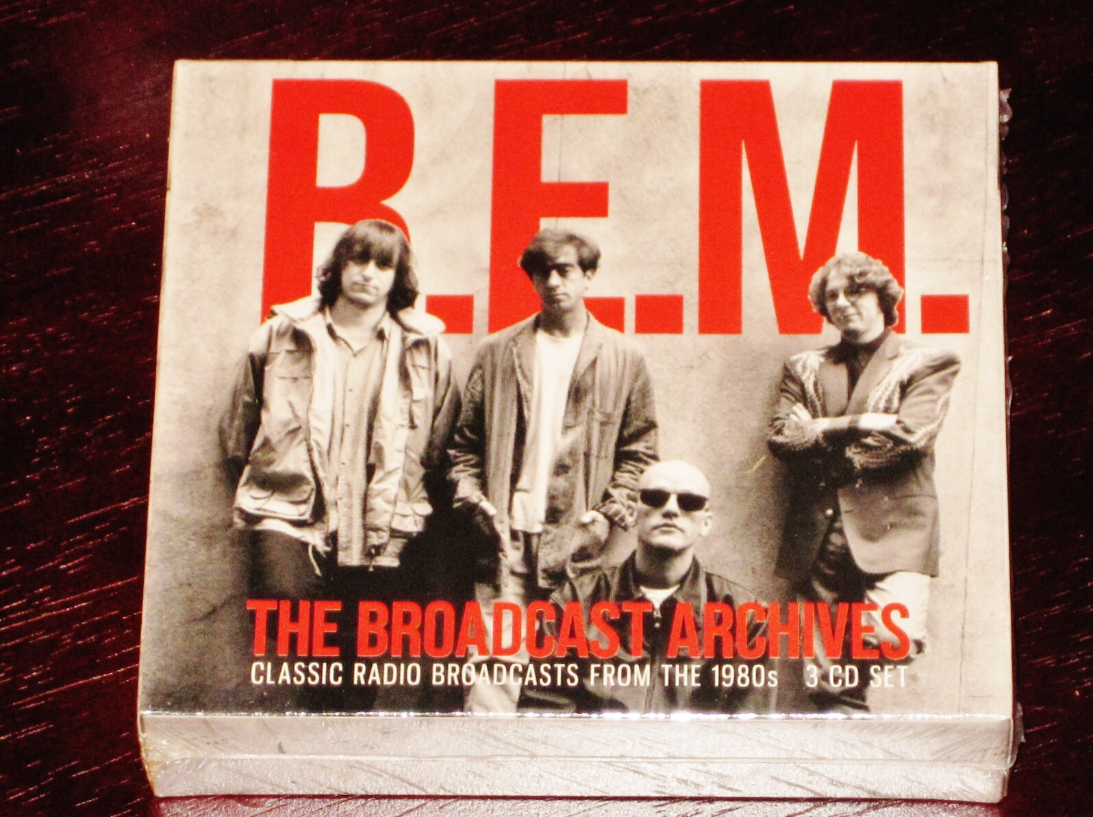 R.E.M.: The Broadcast Archives - Classic 1980s Radio Broadcasts 3 CD ...