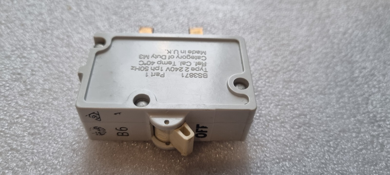 WYLEX B6 B10 B16 B20 B32 B40 PLUG IN MCB'S WITH OR WITHOUT BASES BS3871 ...