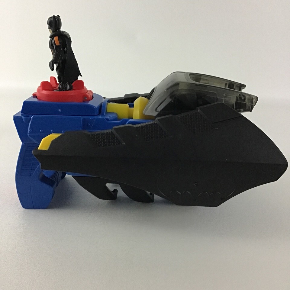 Imaginext DC Super Friends 2 in 1 Batwing Vehicle Batman Action Figure ...