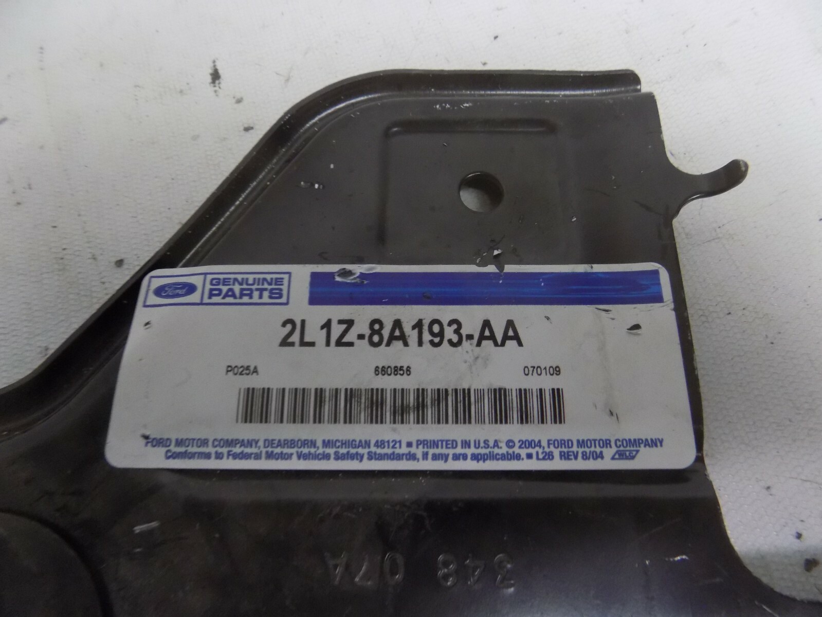 New OEM 2003-2006 Ford Expedition Radiator Core Support Upper Right ...