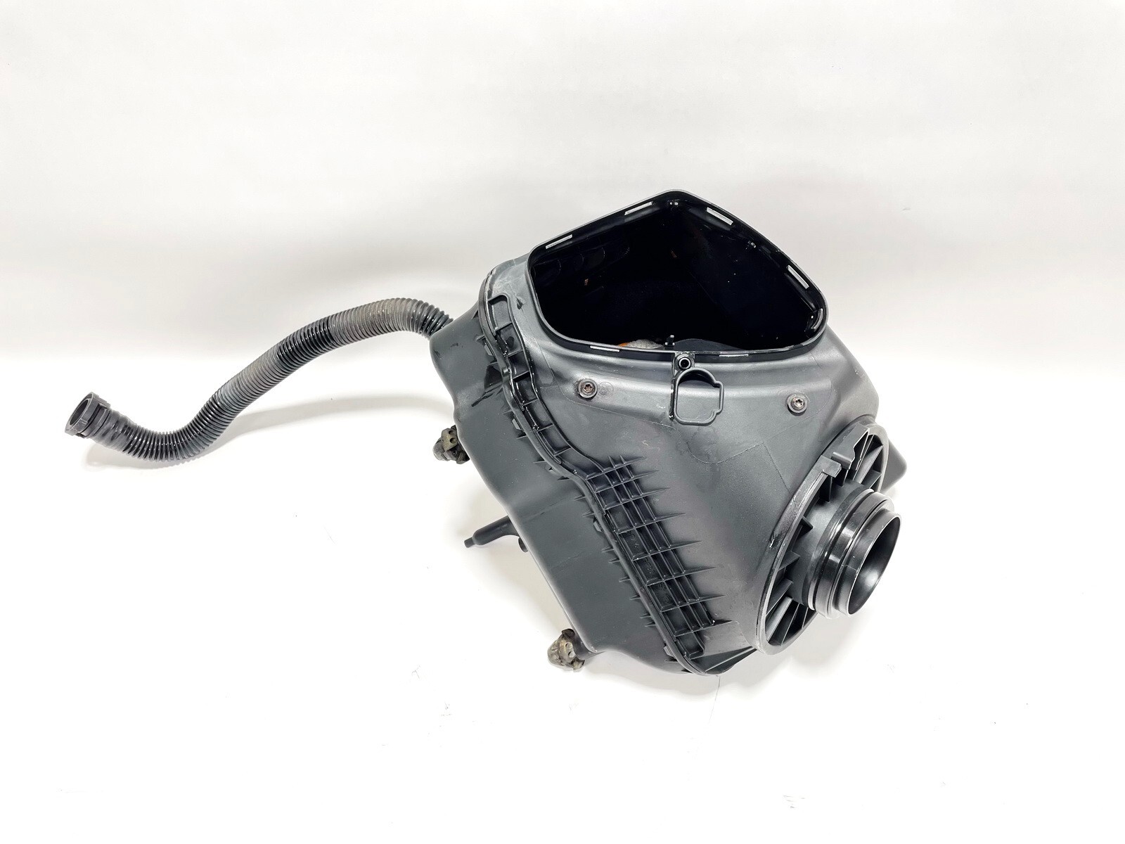 Audi OEM 12-14 A6 Quattro Air Intake-air Cleaner Assembly 4G0133836R ...