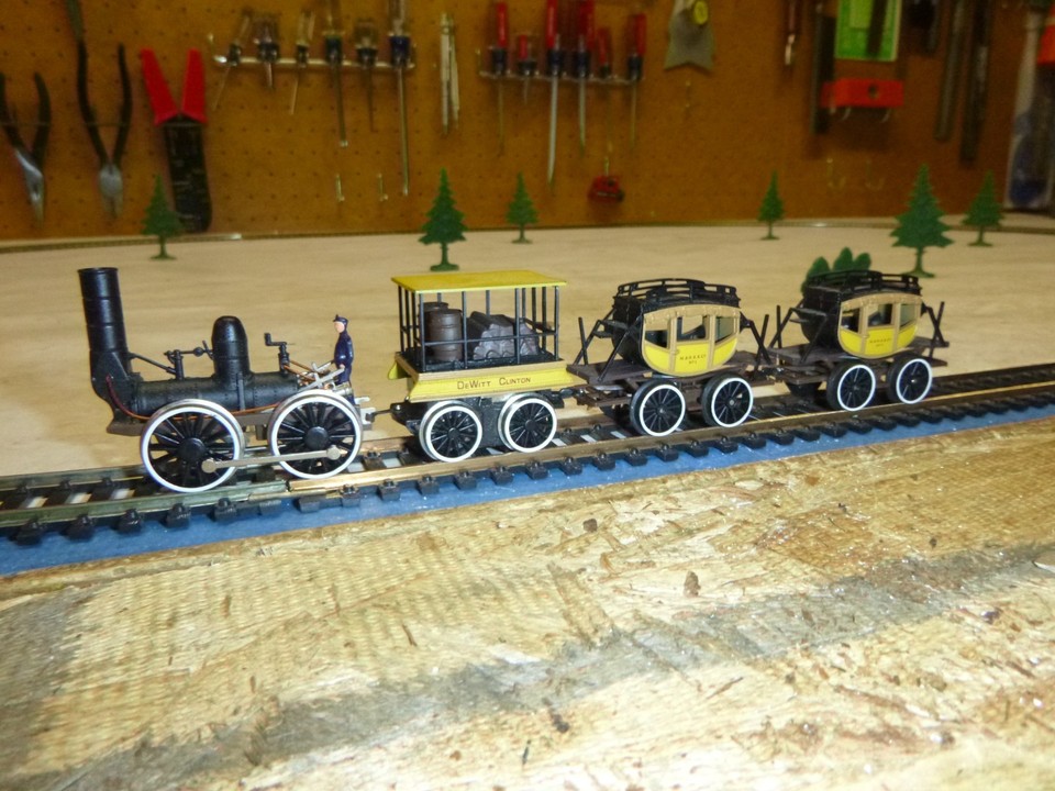 Reconditioned complete HO DC Bachmann Dewitt Clinton oval train set w ...